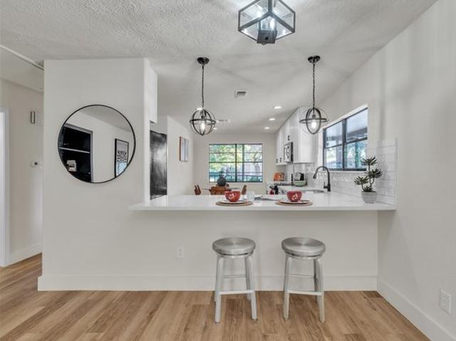 5502 Hewitt Dr, Houston, TX 77092