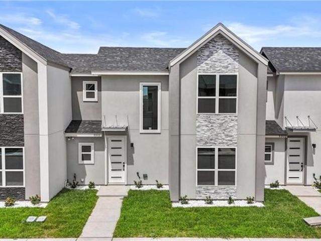 5503 N Crown Pt, Pharr, TX 78577