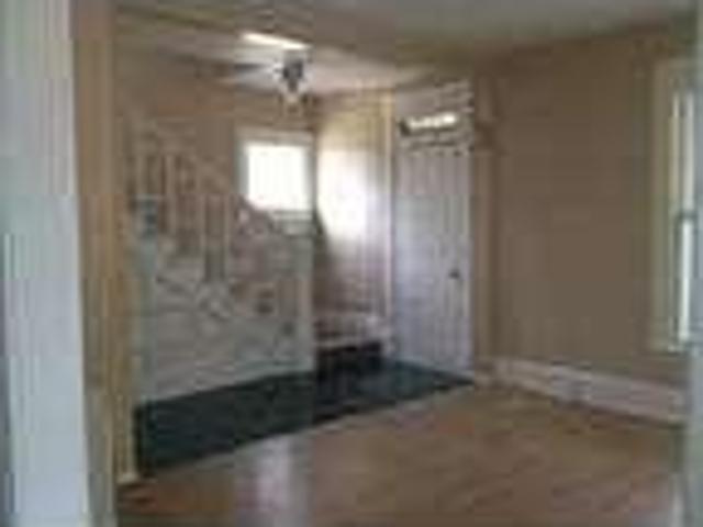 $550 / 3br 1500ftÂ² 3/2 HOUSE FOR RENT