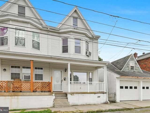 550 3rd St, Port Carbon, PA 17965