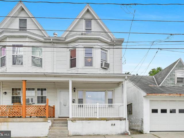 550 3Rd Street