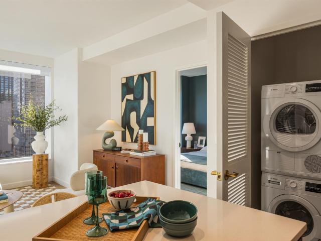 550 10th Avenue, Unit 3508 | Compass