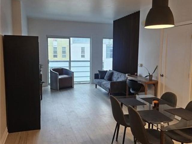 550 15th St Unit 703, San Diego, CA 92101