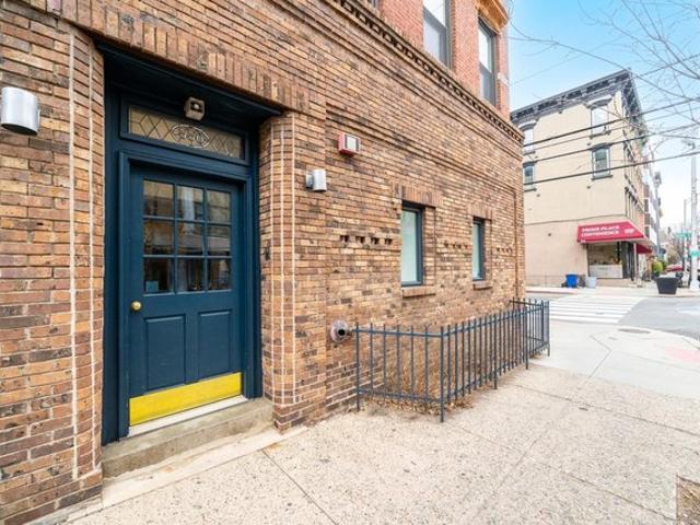 550 1st St Apt 7, Hoboken, NJ 07030