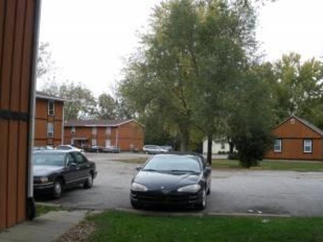 $550 / 2br LARGE! 2BR 1BTH Located In Wooded Area! Free Wi Fi! Only 1 left! map