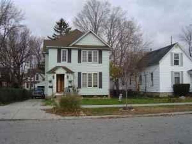 $550 / 2br Lower Duplex Holland