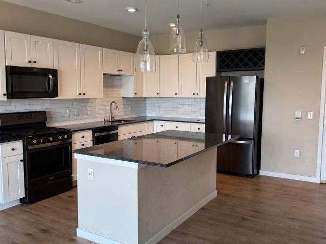 550 610 Junction Rd Studio Apartment for Rent at 554 Junction Rd, Madison, WI 53717