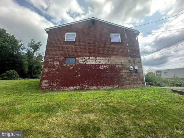 550 Colonial Manor Road