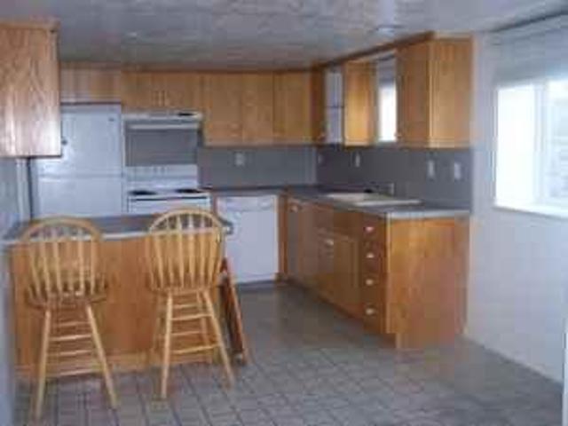 $550 Classy 2 Bedroom Logan