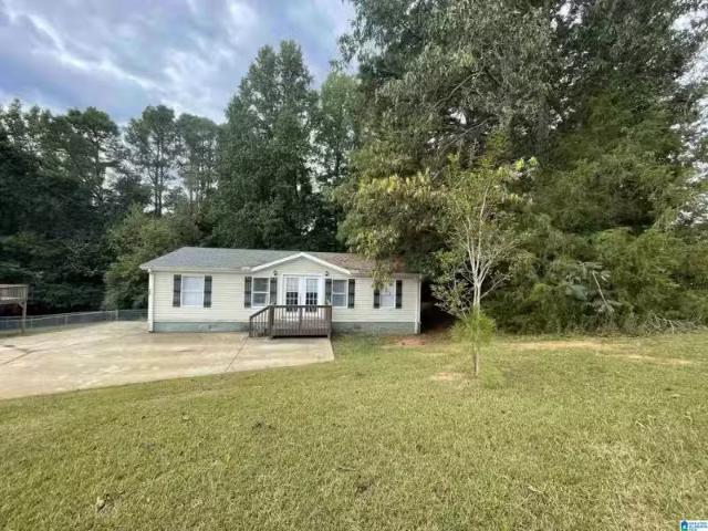 550 ARKADELPHIA RD, WARRIOR, AL 35180 Single Family Residence.