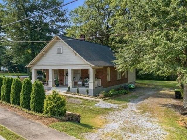 550 Elm St, Rockmart, GA 30153