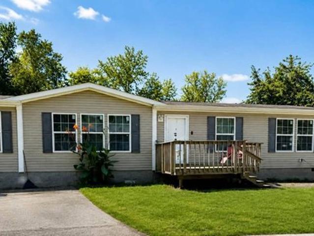 550 Knight St, Cannelton, IN 47520
