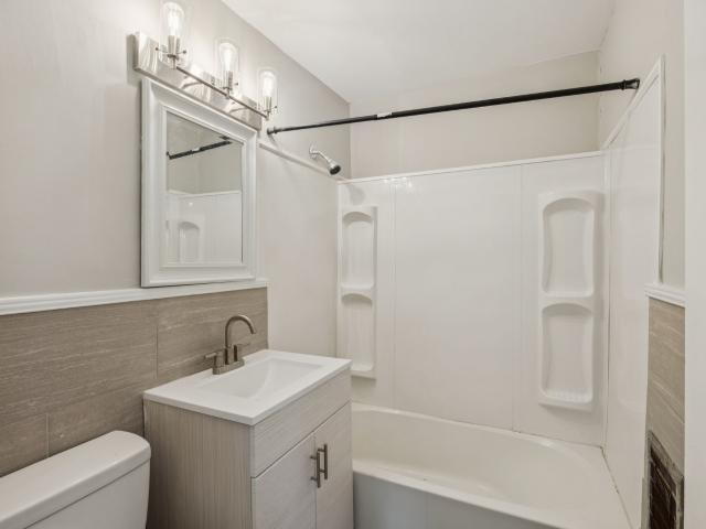 550 Harding Pl, Unit D113, Nashville, TN 37211 | MLS #2999