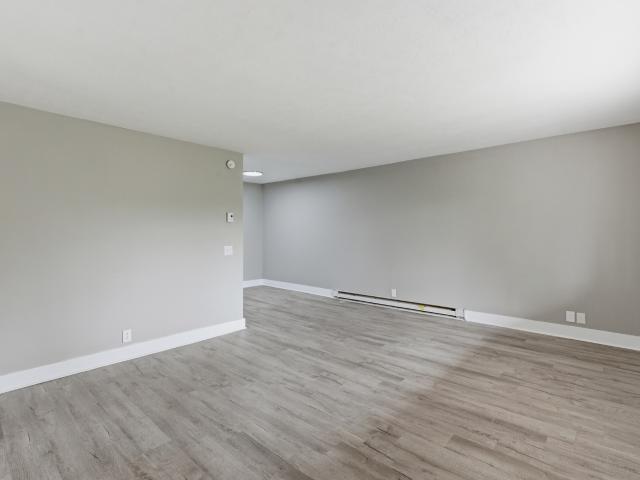 550 Harding Pl # F121