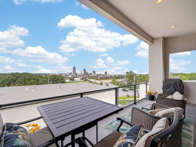 550 Indianola Road 7