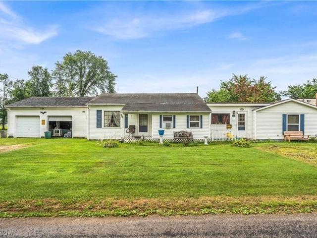 550 Oak St, Jefferson, OH 44047