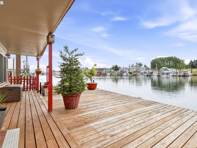 550 N Tomahawk Island Dr