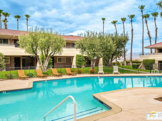 550 N Villa Court 214
