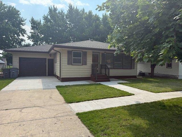 550 N Maple St, Ainsworth, NE 69210