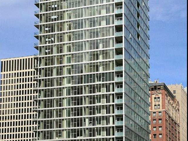 550 N St Clair St 1103, Chicago, IL