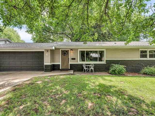 550 S Airwood Ave, Springfield, MO 65802