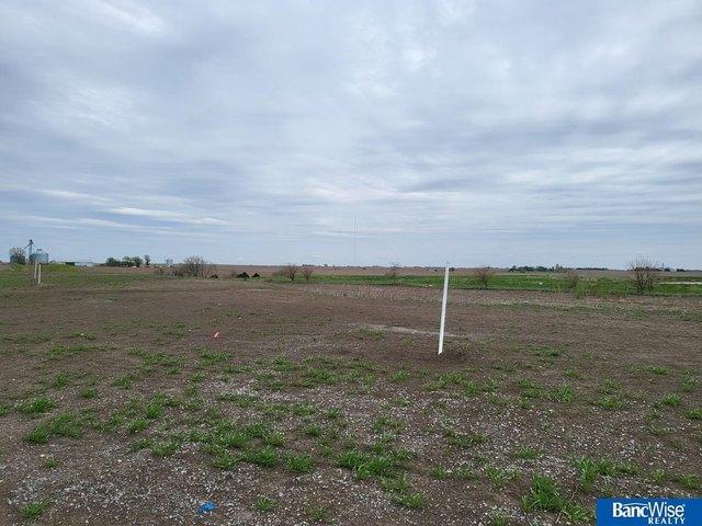 550 S Front St, Hallam, NE 68368