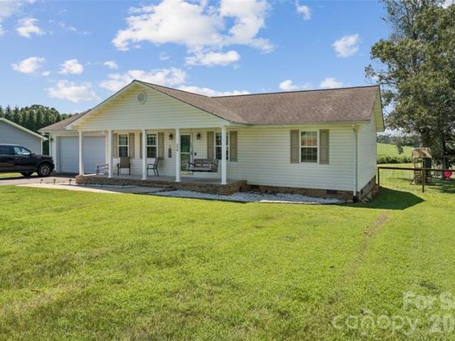 550 Stable Brook Ln, Taylorsville, NC 28681