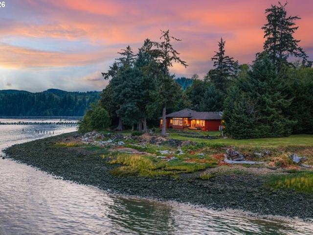 550 State Route 401, Naselle, WA 98638