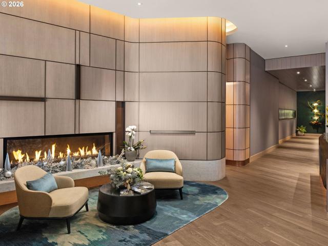 550 SW 10TH AVE # 3002
