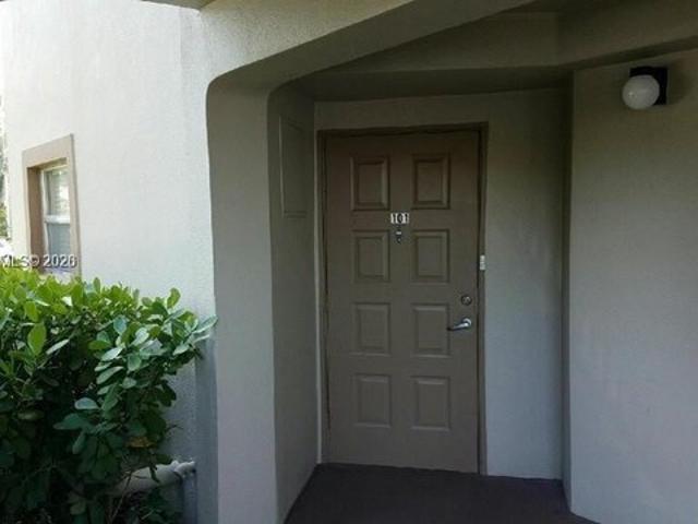 550 SW 137th Ave Unit 101L, Pembroke Pines, FL 33027