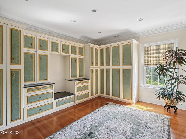 550 Round Hill Rd, Greenwich, CT 06831 | MLS #124589
