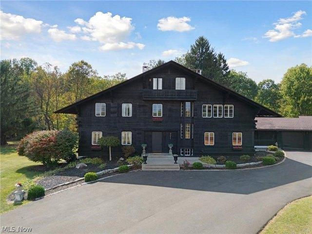 550 Warner Rd SE, Vienna, OH 44403