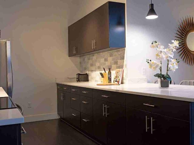 550 Ultra Lofts 1 Bedroom Apartment for Rent at 550 W Juneau Ave, Milwaukee, WI 53203 Haymarket