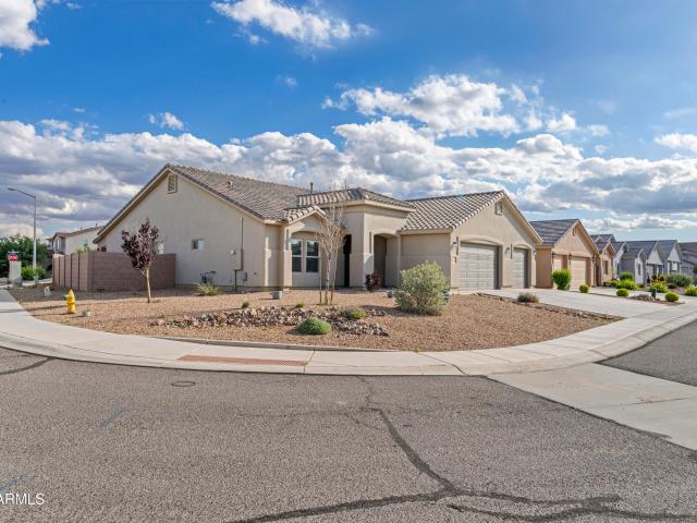 5514 Desert Willow Loop