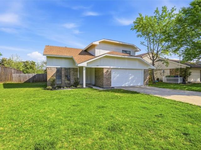 5514 Round Rock St, Garland, TX 75044