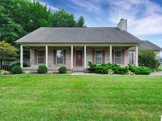 5514 Woodcross Pl, Louisville, KY 40229