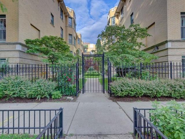 5515 N Winthrop Ave Unit 3E, Chicago, IL 60640