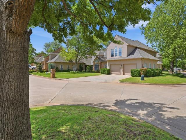 5515 Fairway Drive