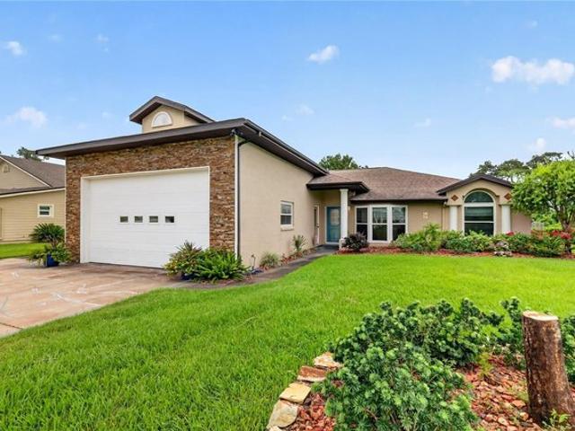 5516 E Harbor Dr, Fruitland Park, FL 34731