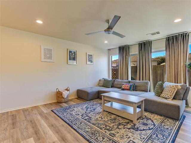5516 Rayburn Ln