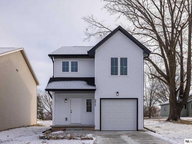 5517 N 52nd St, Omaha, NE 68104