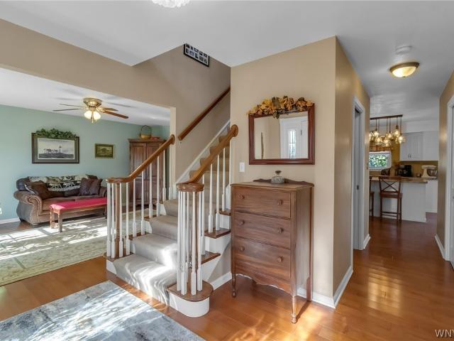 5517 Country Club Lane