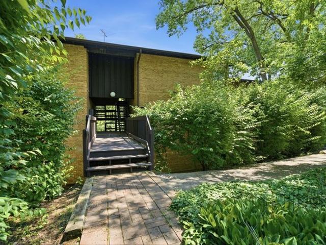5517 E Lake Dr Unit 91E, Lisle, IL 60532