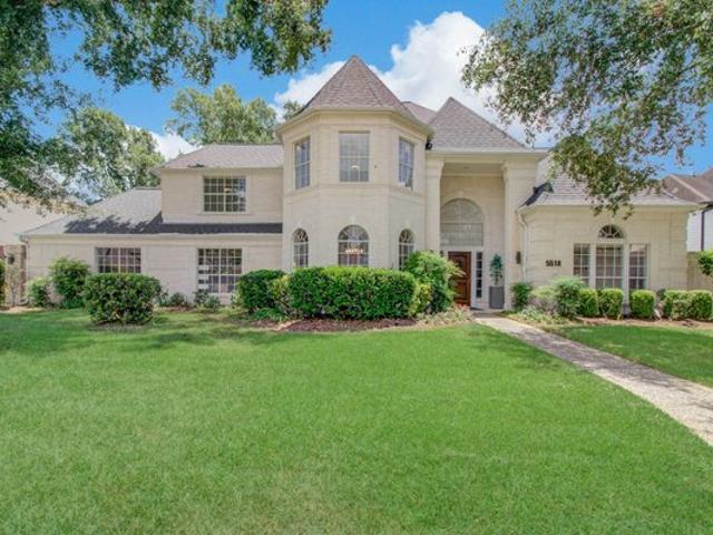 5518 Fragrant Cloud Ct, Houston, TX 77041