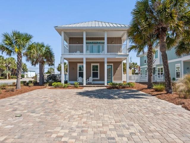 5518 Gulf Dr, Panama City, FL 32408