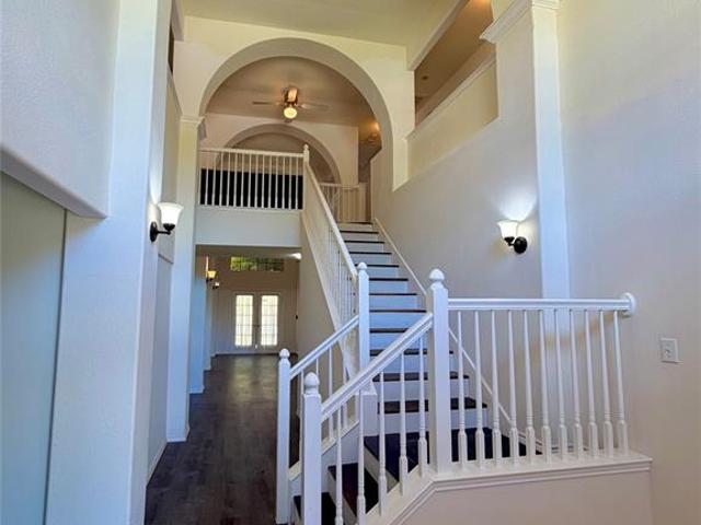 5518 Heathercrest Dr, Arlington, TX 76018 | MLS #21233 | Compass