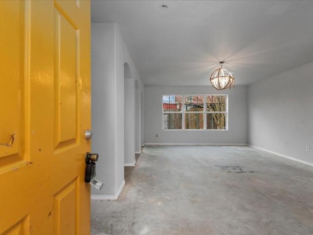 5518 Rio Alamo Street