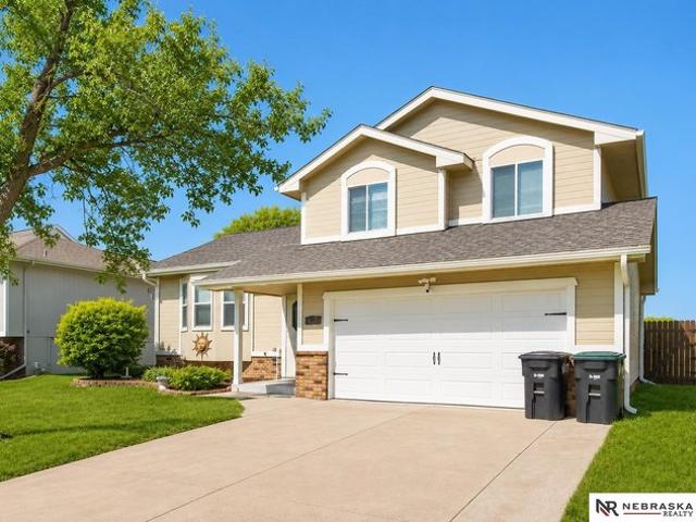 5518 S 155th St, Omaha, NE 68137