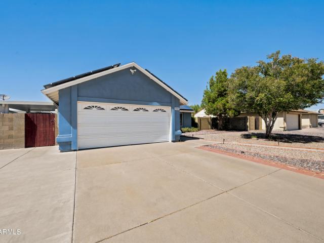 5518 W Whitten Street