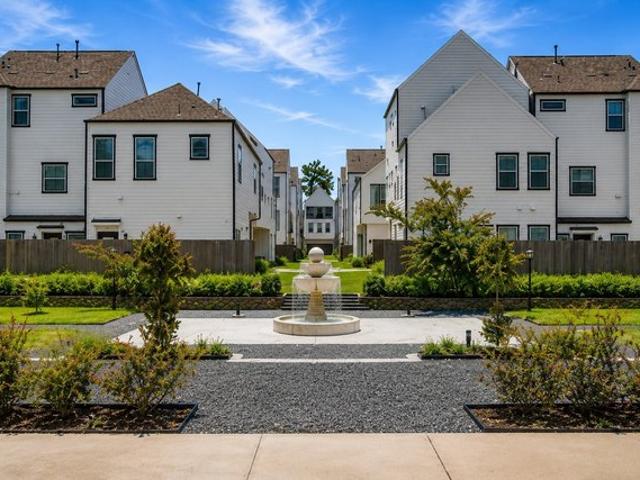 5518 Wheatley St Unit D, Houston, TX 77091
